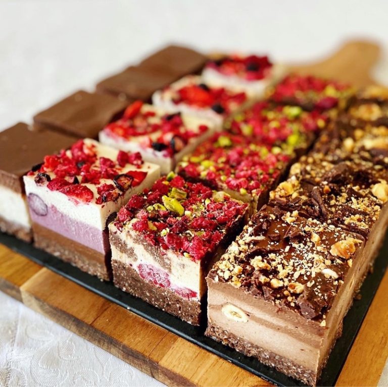 Raw Classic Mixed Slice Box | The Unbaked Bakery