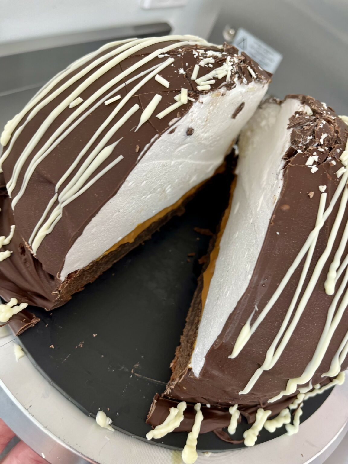 ‘Mallowpuff Biscuit’ Cake | The Unbaked Bakery