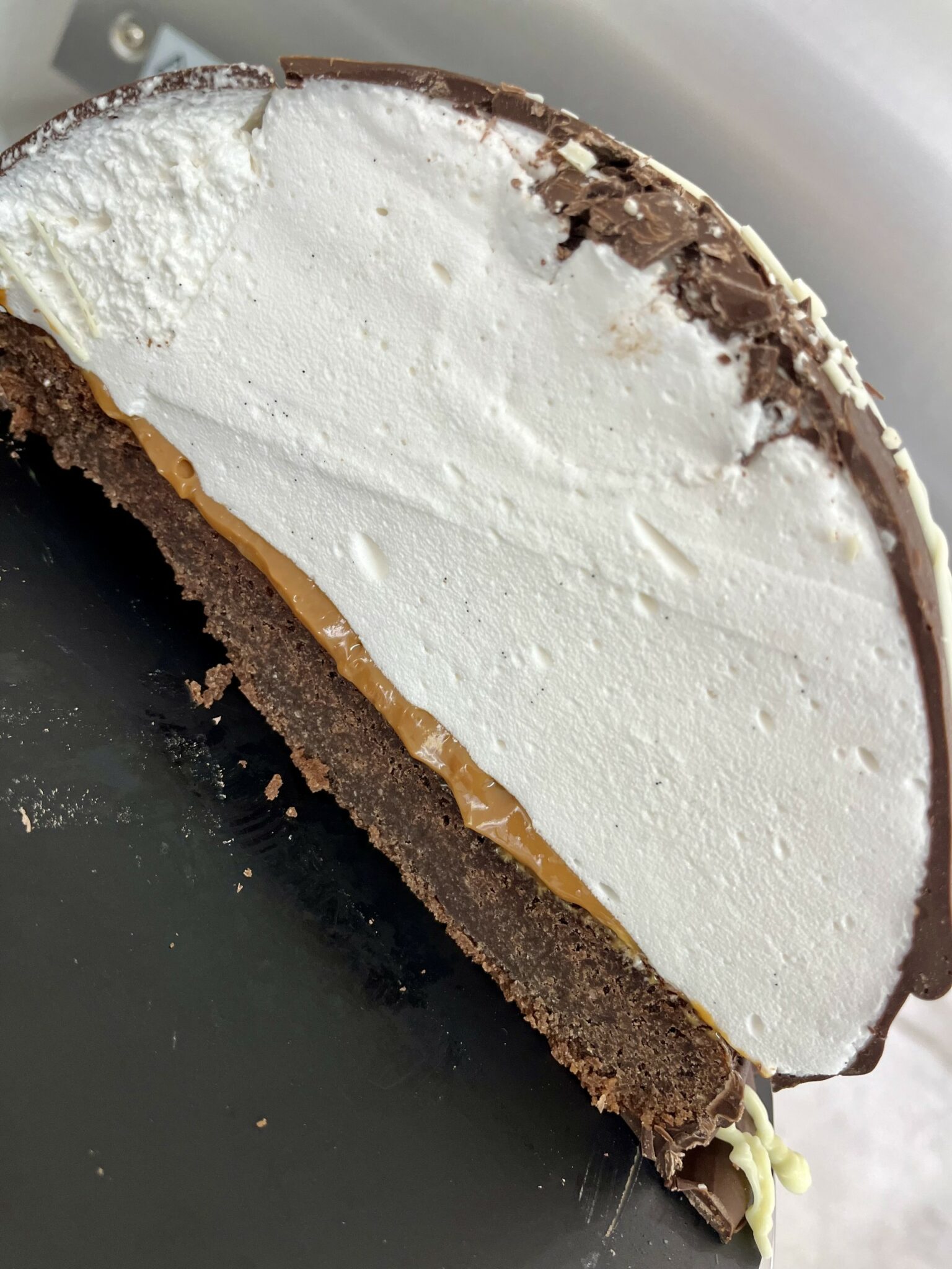‘Mallowpuff Biscuit’ Cake | The Unbaked Bakery
